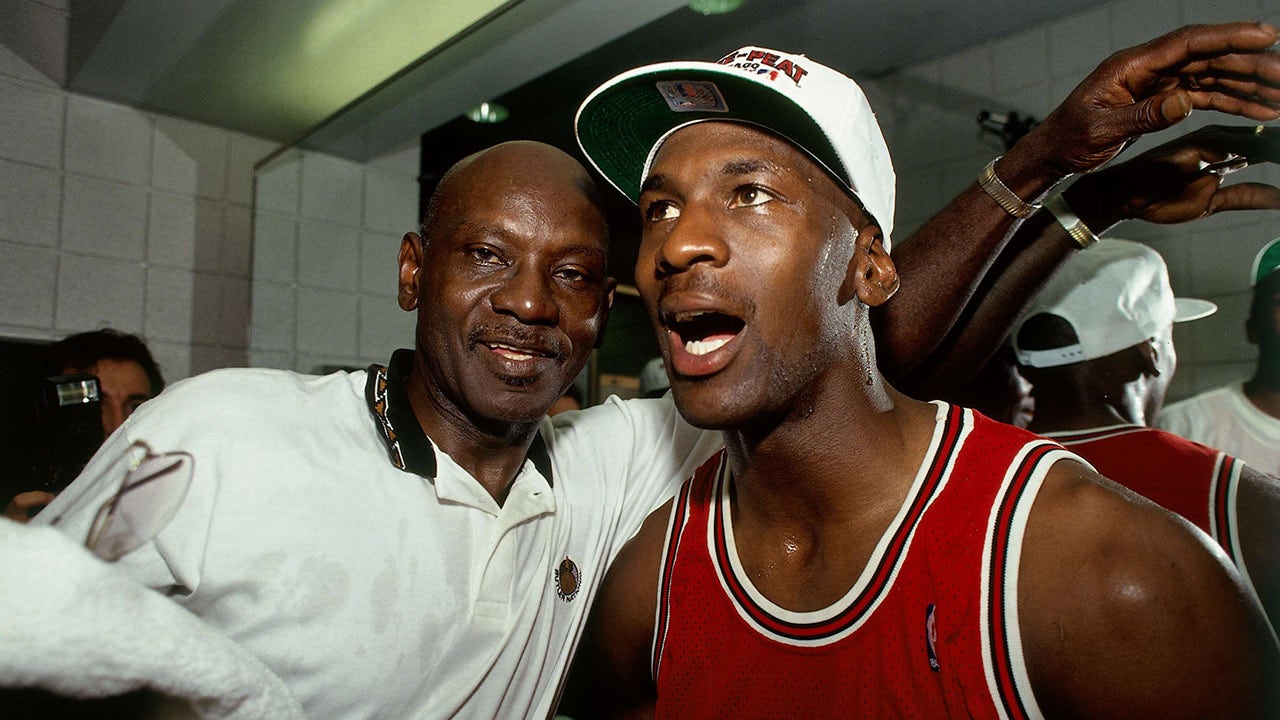 The judge who presided over Michael Jordan's father's murder trial has ...