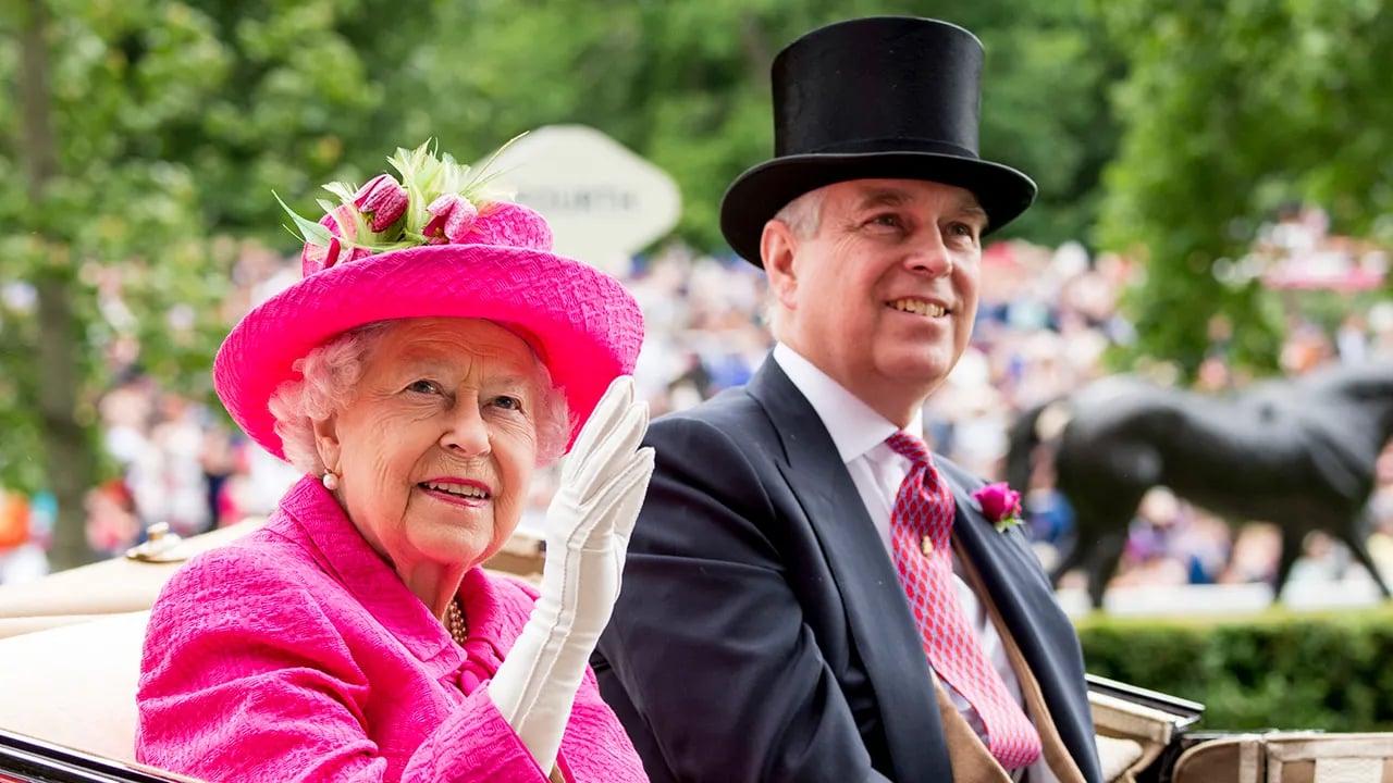 Queen Elizabeth II was unaware of Prince Andrew's friendship with ...