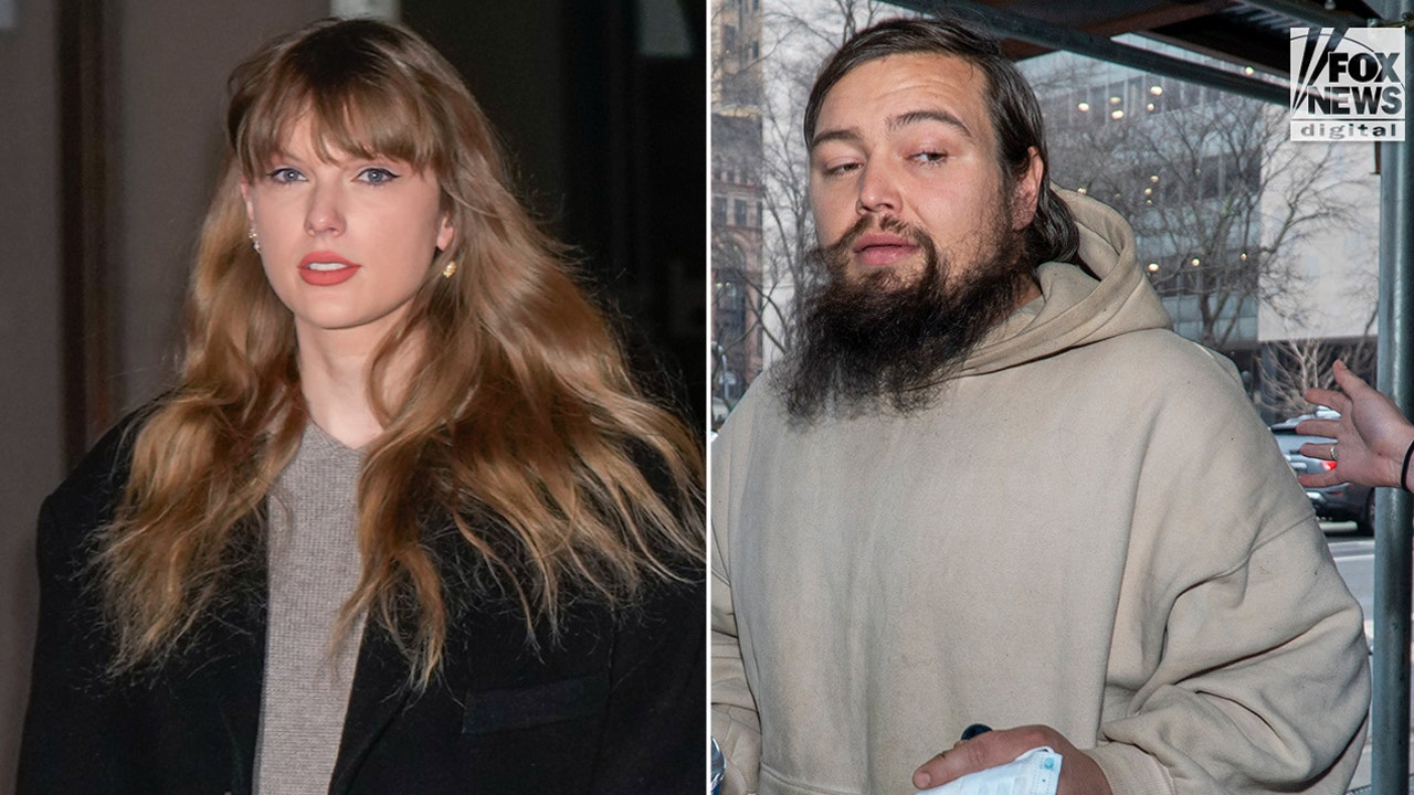 Taylor Swift's alleged stalker is accused of visiting her NYC home 30 ...